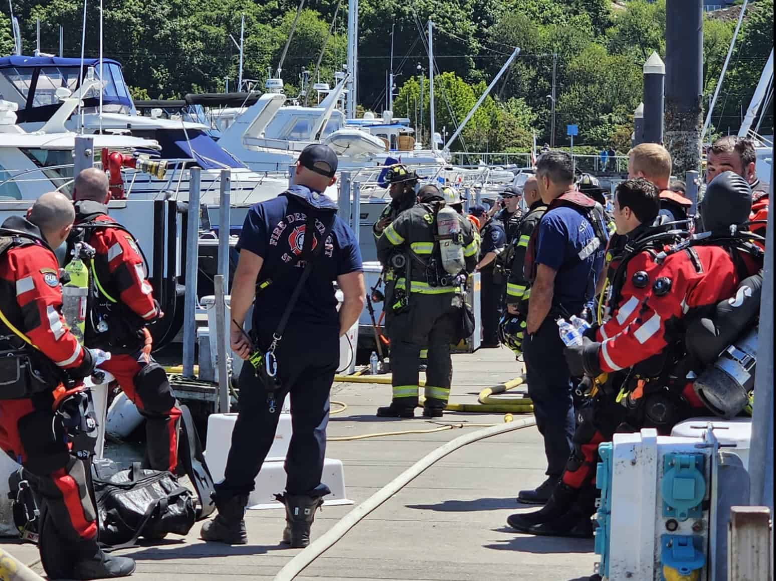 Shilshole Marina boat fire draws large Seattle Fire response - My Ballard