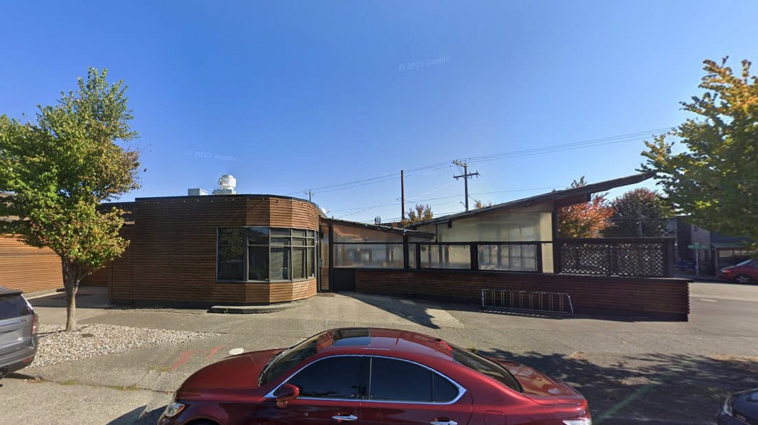 Kochendorfer’s to move into former Fish Ladder Lounge